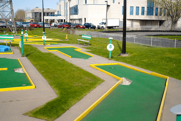 PHOTOS - Montréal Minigolf