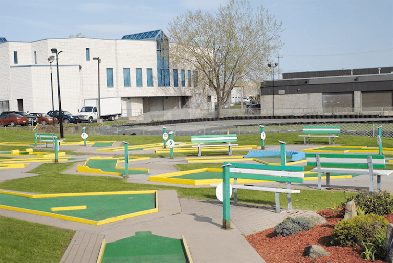 PHOTOS - Montréal Minigolf